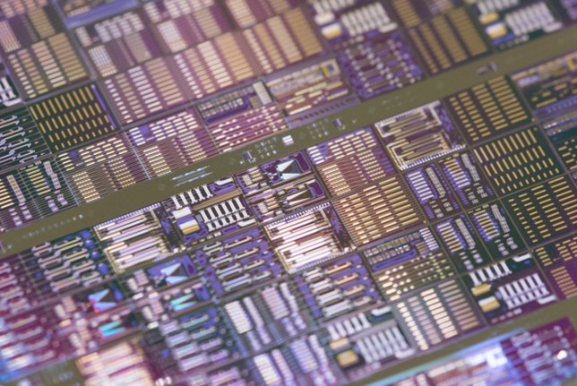 Focus Issue on Photonic Integrated Circuit Platforms and their ...