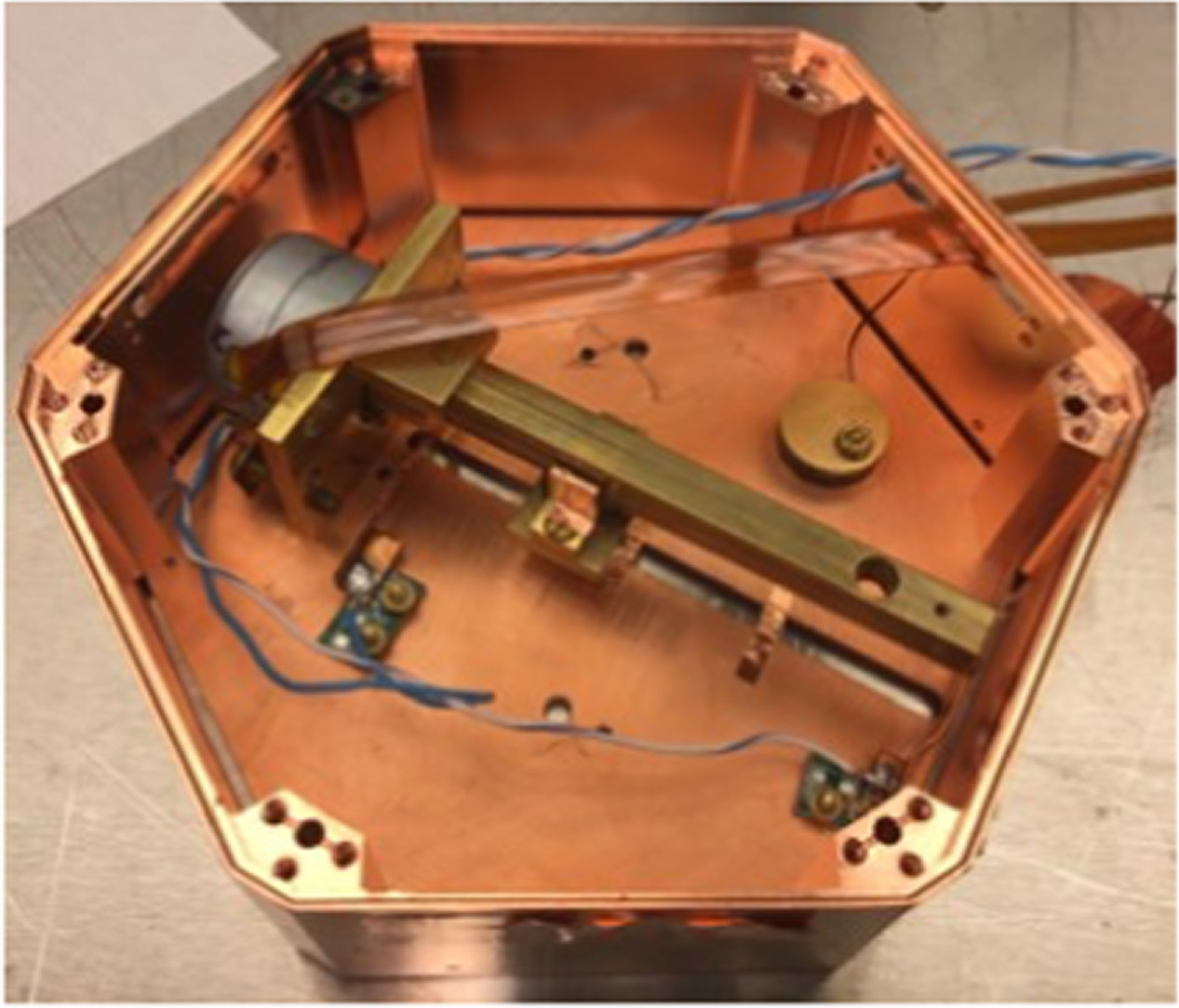 Exploring charge transport dynamics in a cryogenic P-type germanium ...
