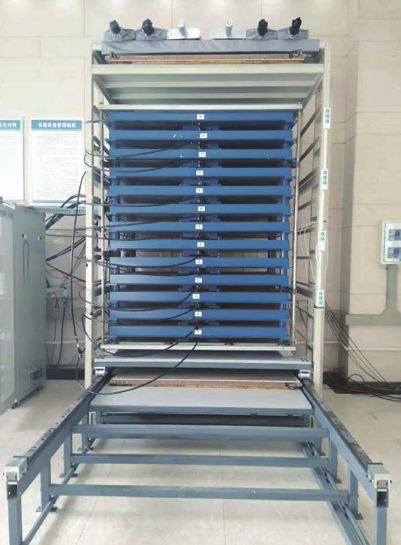 Chapter 1 LHAASO Instruments and Detector technology - IOPscience