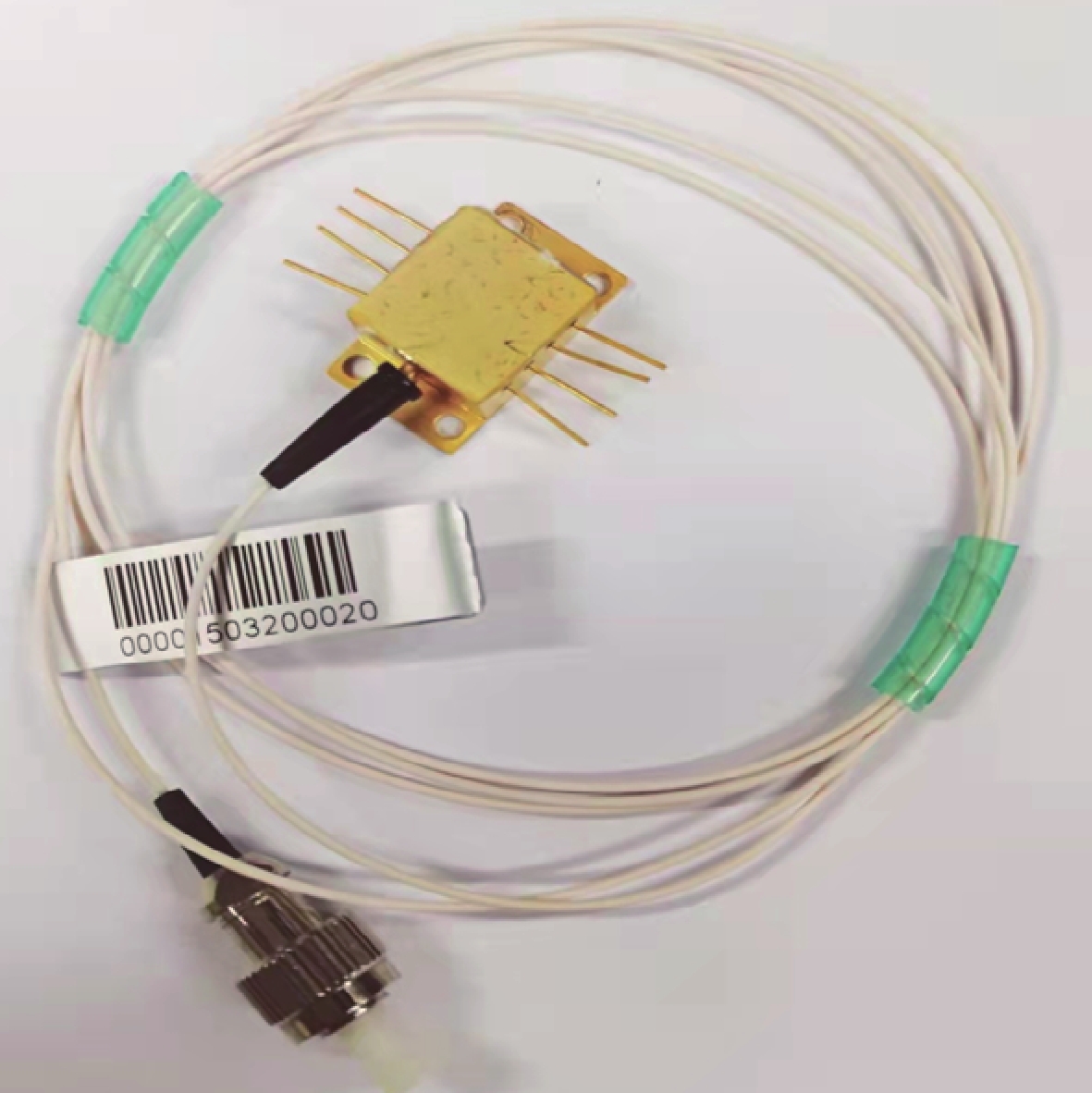 High photon detection efficiency InGaAs/InP single photon avalanche ...