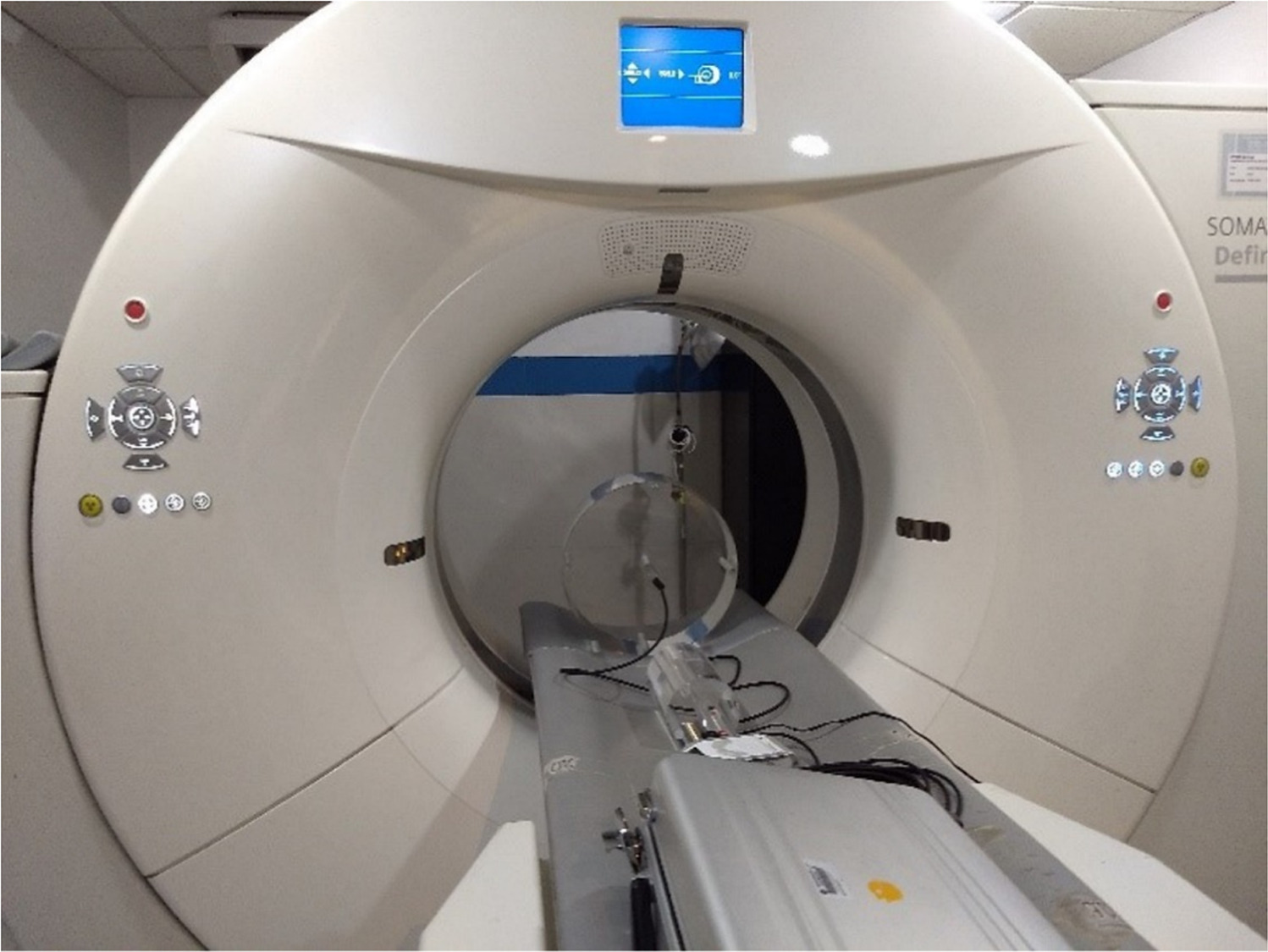 CNN application for automated determination of the patient's size to ...